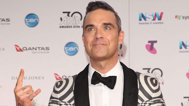 ARIAs 2016 red carpet