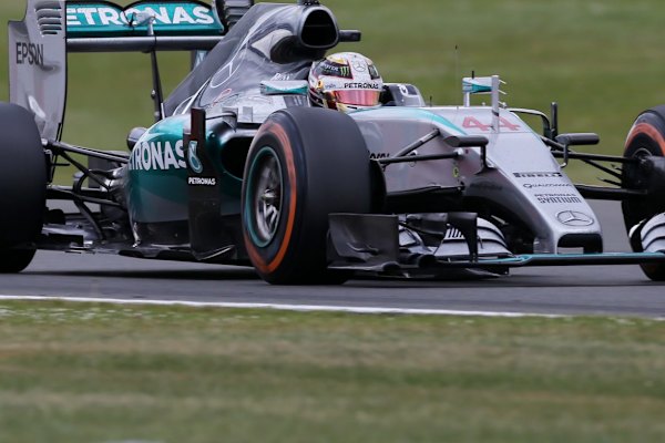 Lewis Hamilton wins British Formula One Grand Prix for Mercedes