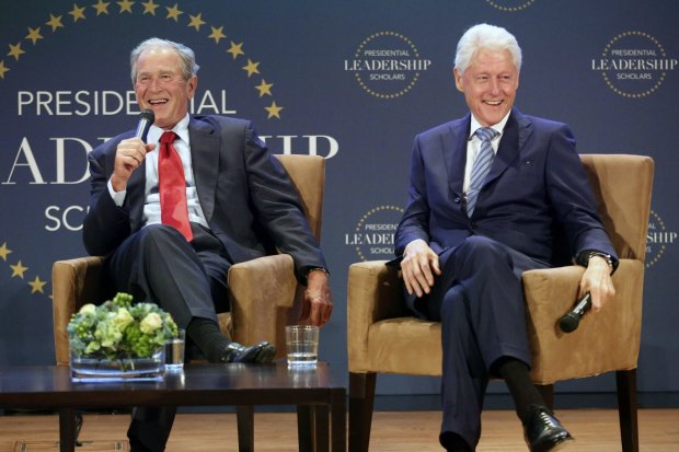 George W. Bush, Bill Clinton share stage and analyse presidential race