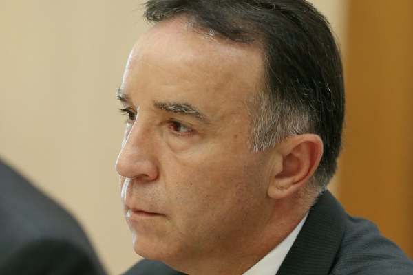 Academic accuses Liberal whip Andrew Nikolic of threatening his career ...