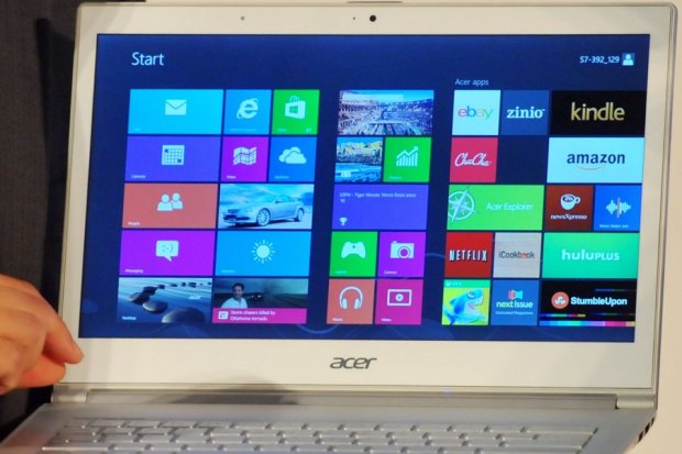 Microsoft offers first look at new Windows - and gives it a name