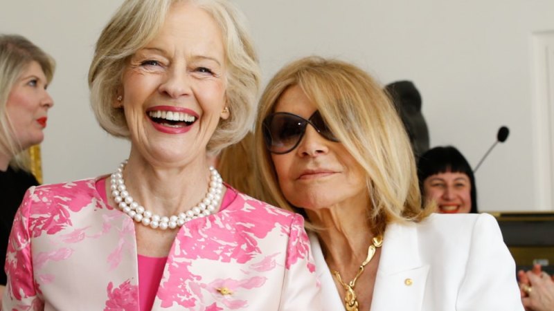 Dame Quentin Bryce urges politicians to wear Australian fashion