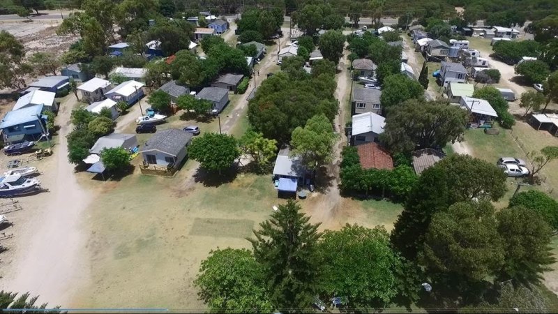 Shack community pleads with LandCorp for more time at Point Peron's AIW ...