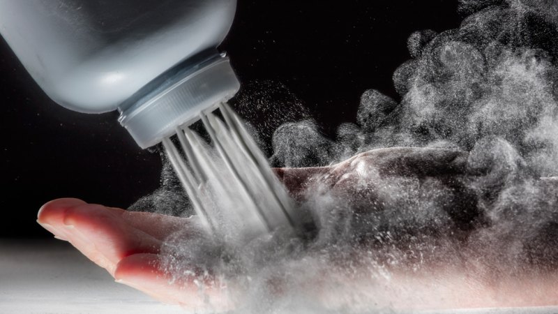 Does talcum powder cause cancer?