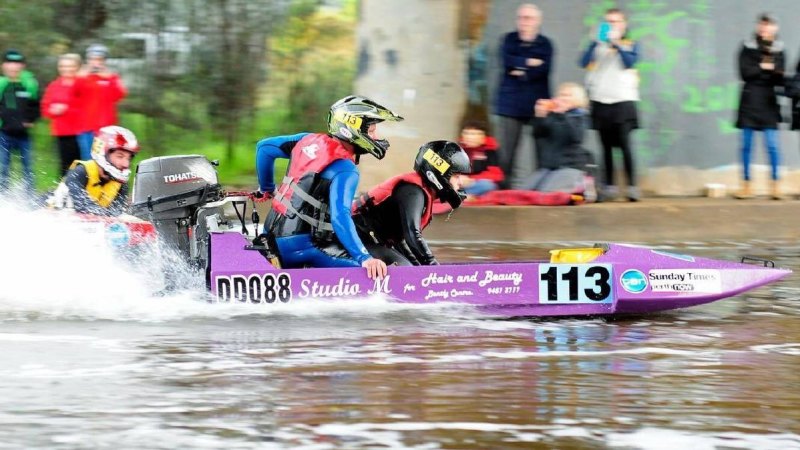 Avon Descent underway with 'ideal conditions' for 124 kilometre river race