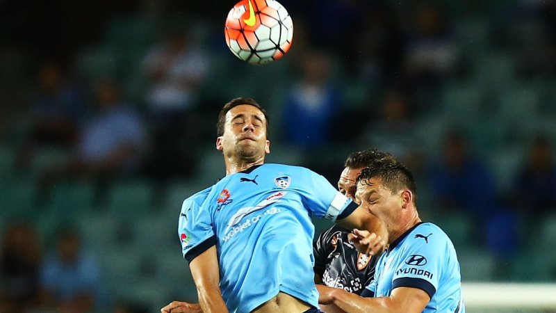 We're as good as Melbourne Victory, says Sydney FC's Alex Brosque