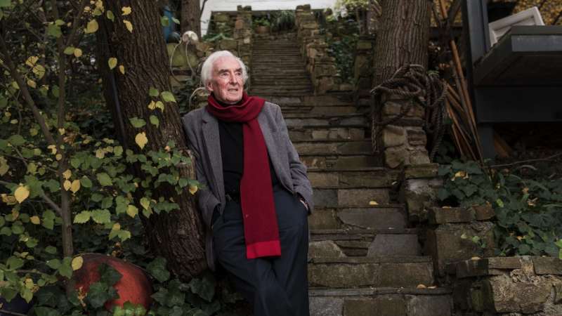 Peter McIntyre, architectural crusader, bemoans those 'disastrous ...