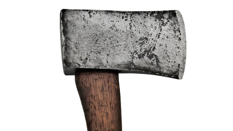 Man attacks woman with axe in Brisbane's south-east