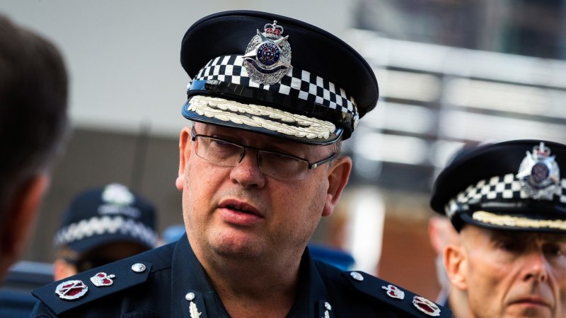 Exhausted top cop takes six weeks off to recover 'both physically and ...
