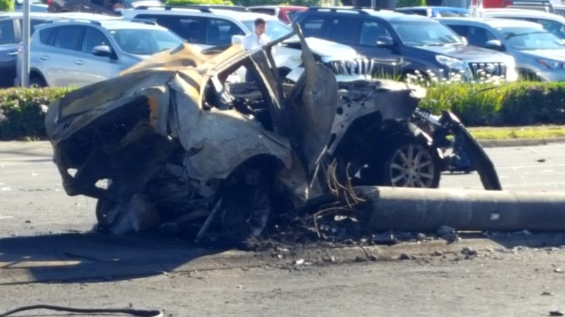 Mercedes driver dies in fiery crash in city's east