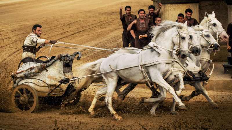 Ben-Hur 2016: On set during the epic chariot race
