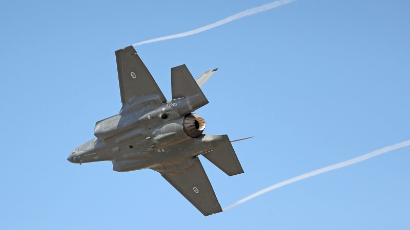 Joint Strike Fighters: Australian military stealth unveiled at Avalon ...