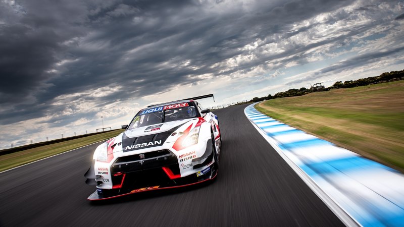V8 Supercars plans week-long festival for Bathurst 12 Hour