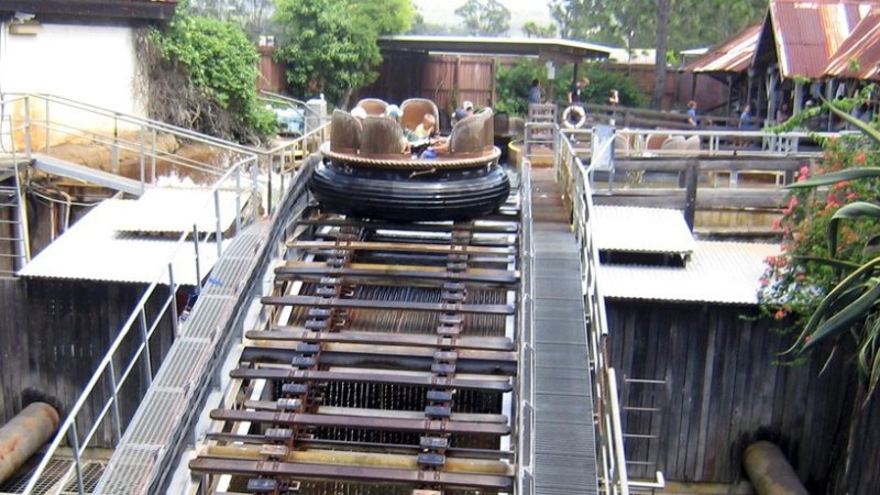 Dreamworld to demolish Thunder River Rapids ride after four deaths