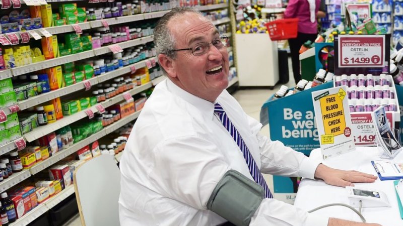 'Is this lady for turning?': Labor's Walt Secord asks Liberal Don Harwin