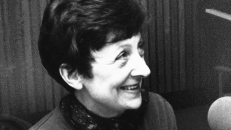 Vivean Gray, actress who played Nell Mangel in Neighbours