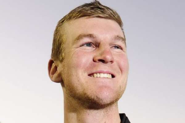 One-armed rugby league player Luke Snedden inspires teammates in ...