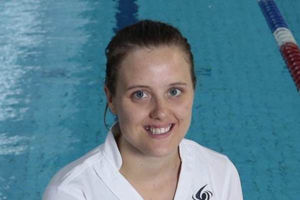 Paralympic swimmer Ellie Cole sets two world records on way to world ...