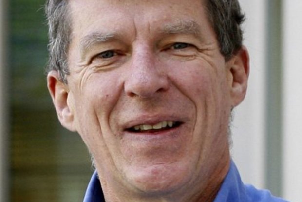 Ian Frazer says scammers 'kicking the community in the teeth'