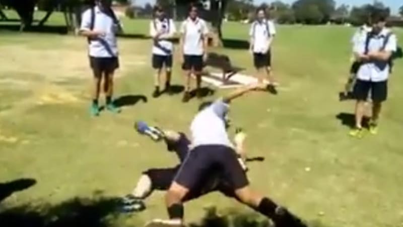Facebook deletes Perth page dedicated to school fights