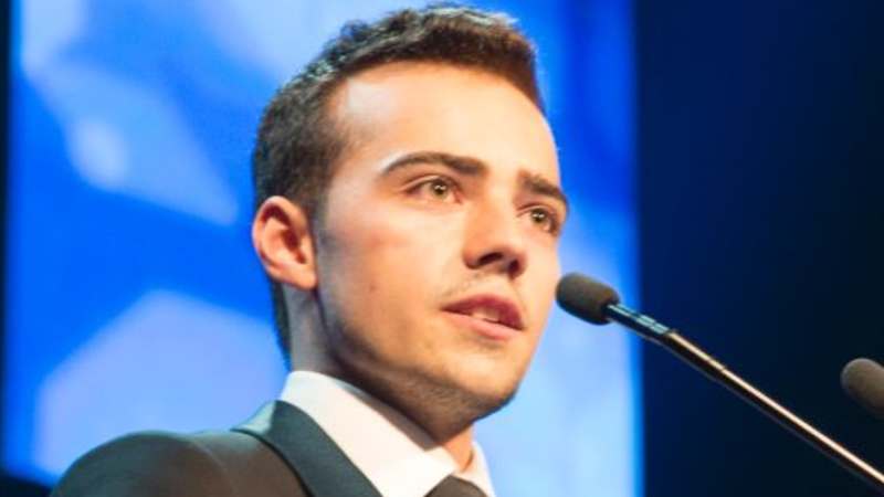 'Every day starts with me not being dead': Jake Bailey, 18, cancer survivor