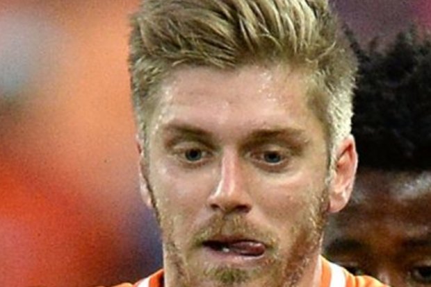 Socceroos: Ex-Roar midfielder Luke Brattan determined to achieve ...