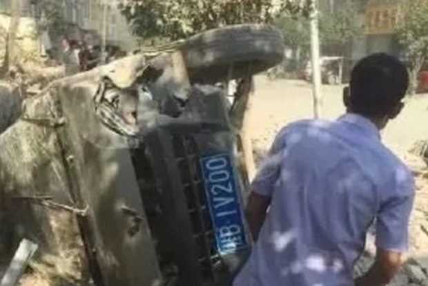 Explosions rock public buildings in Liucheng County in southern China