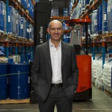 DGL’s Simon Henry makes a boob of himself