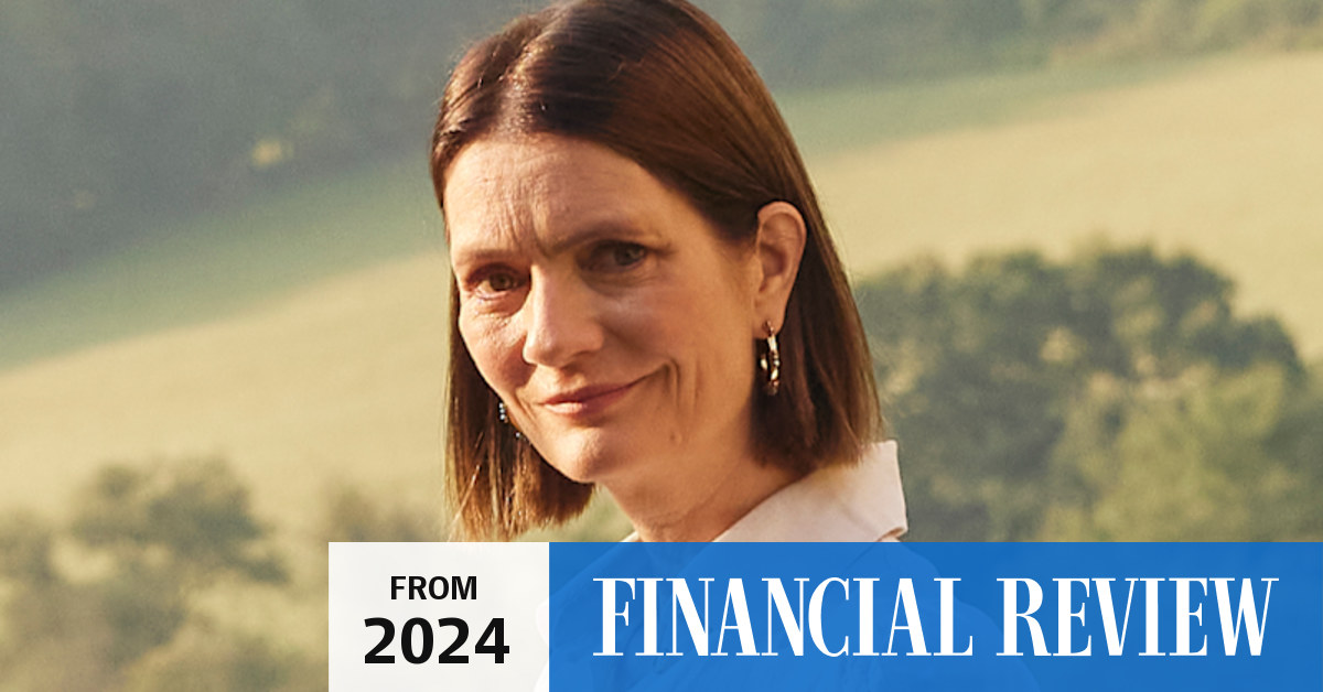 At home in the Cotswolds with Plum Sykes, the author of 2024 book Wives ...