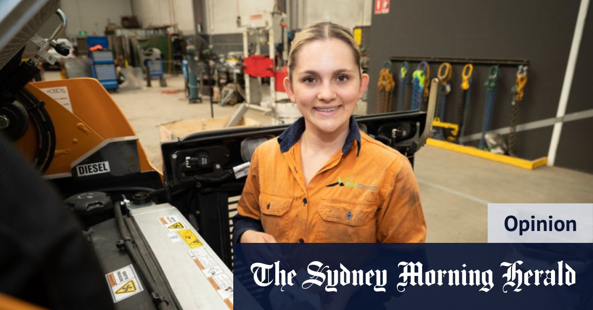 Women tradespeople: Why I chose a tradie career after getting a 95 ATAR
