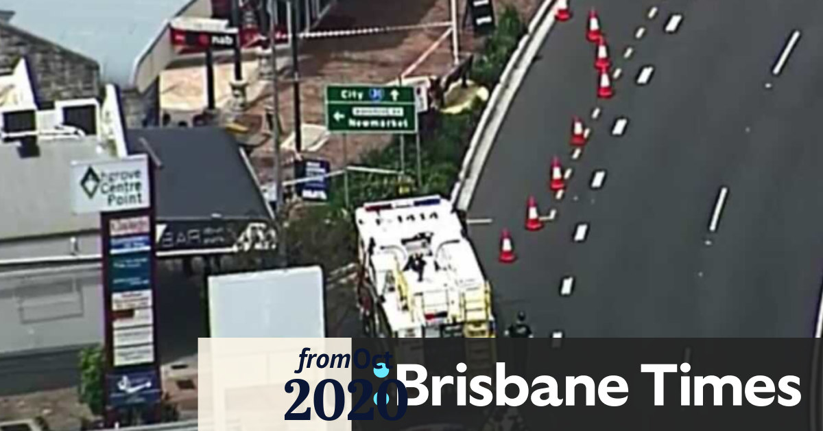 Electrical explosion cuts power to almost 1000 people in inner-Brisbane