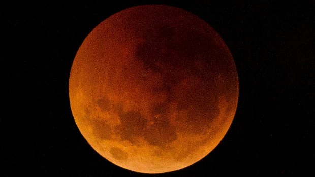 Last blood moon for years will leave Queenslanders seeing red