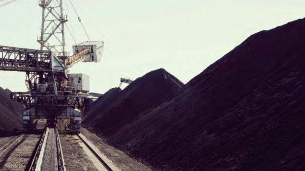 Contractor tangled in machinery the eighth Qld mine death