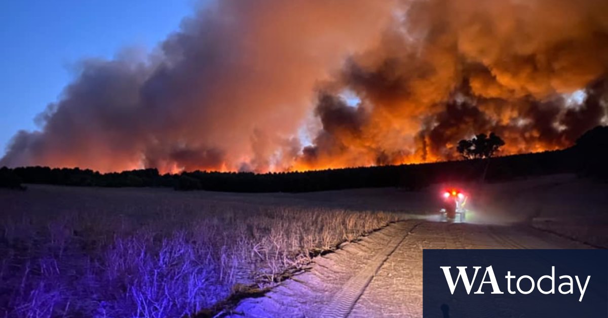 Residents north of Perth dare to hope after firefighters keep massive ...