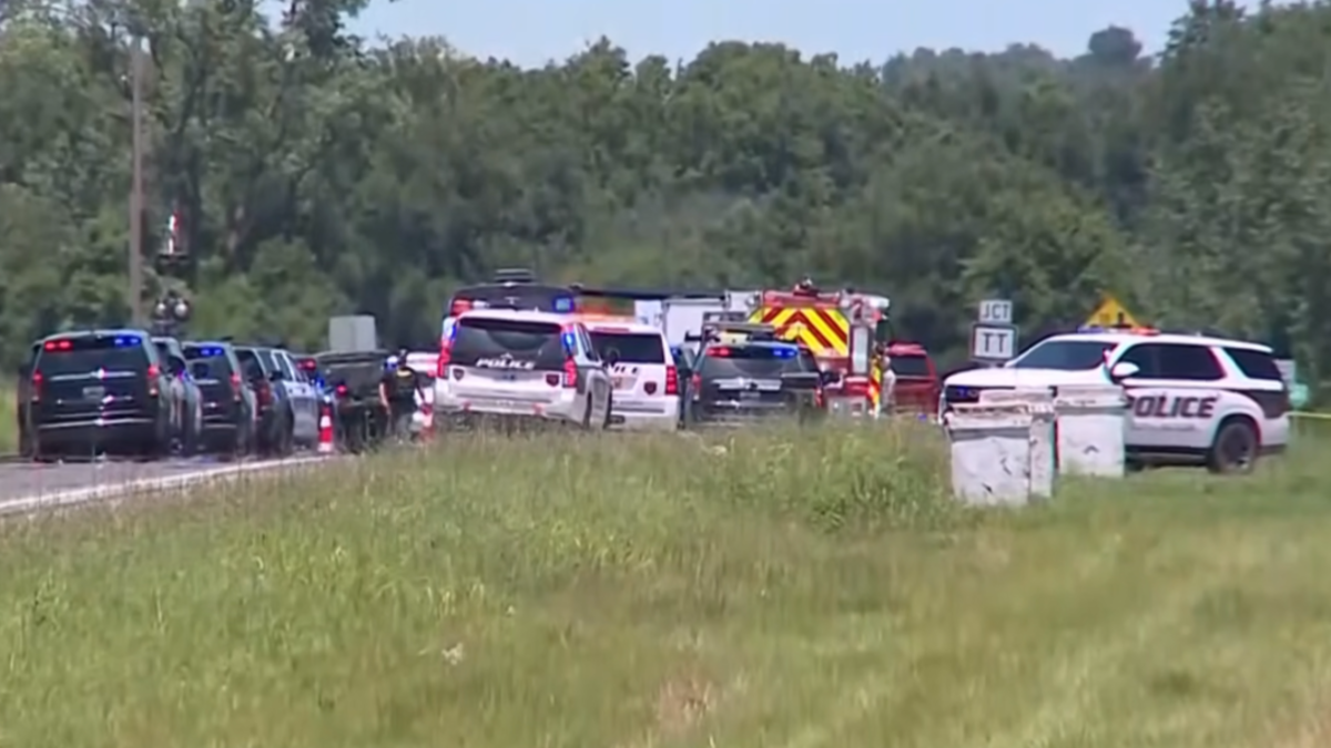 Missouri plane crash: Twelve people on skydiving flight dead | Nine.com.au