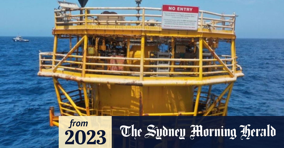 Woodside’s toxic risk oil tower slowly sinking near Ningaloo Reef