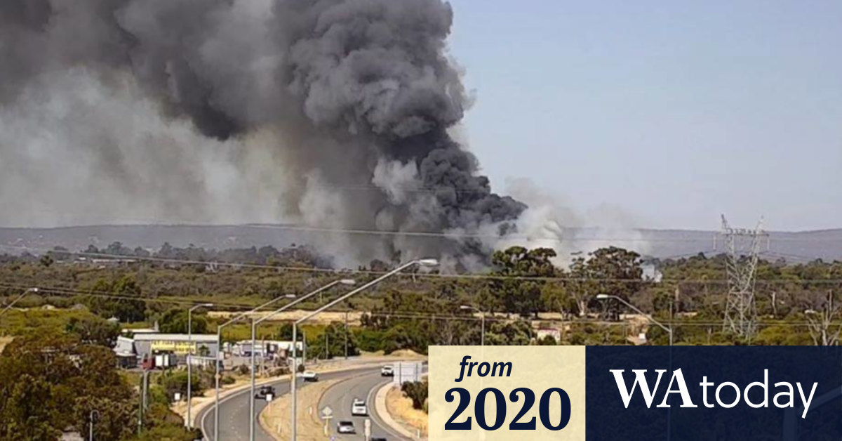 Dozens of firefighters rush to bushfire south of Perth