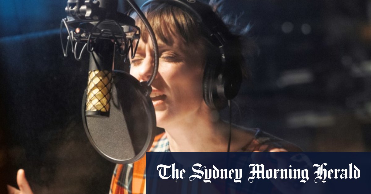 Jazz singer Jo Lawry releases her best album yet with Acrobats