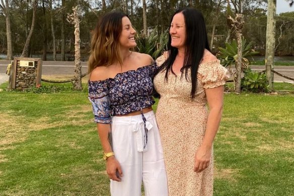 NRLW: Sydney Roosters star Jayme Fressard changing lives and busting ...