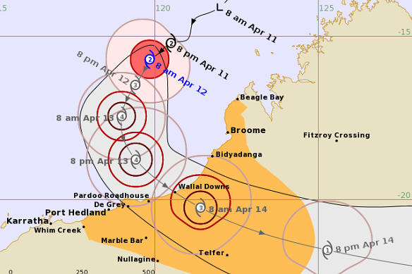 Cyclone Ilsa: Western Australia prepares for strengthening cyclone due ...