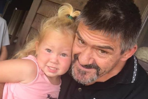 Perth father Robert Taylor fights deportation to UK under ‘draconian ...