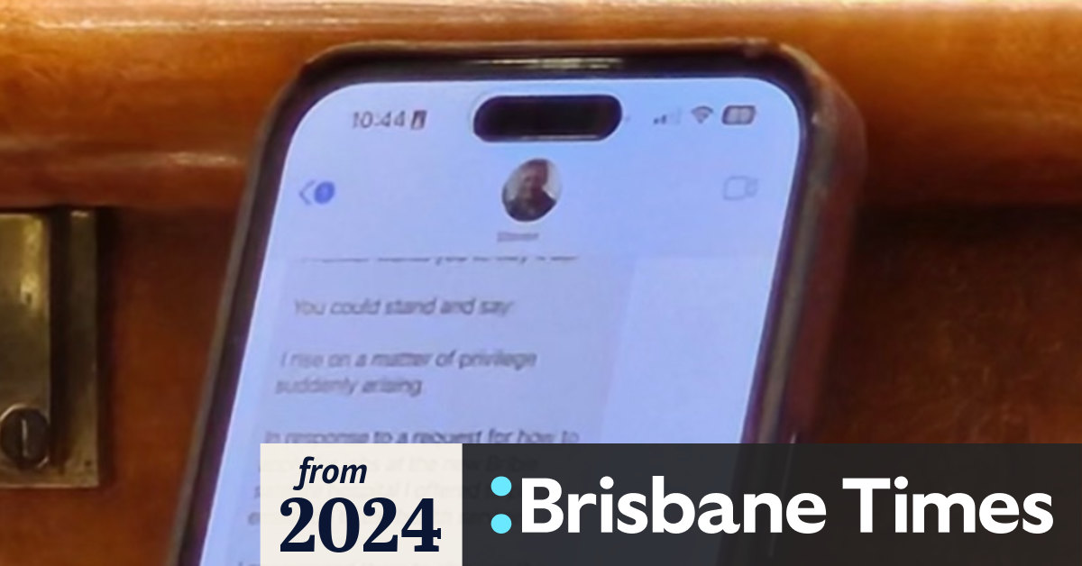 Queensland parliament text message saga: Michael Crandon admits taking ...