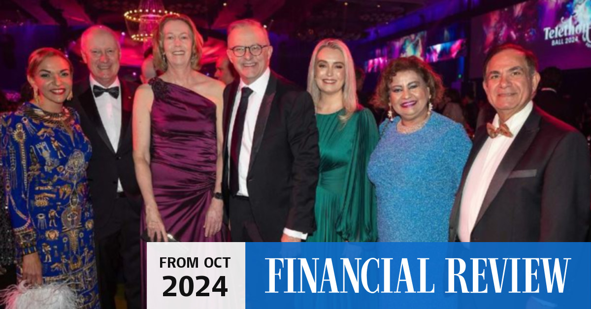 Anthony Albanese, Peter Dutton gather in the billionaire court of Kerry ...