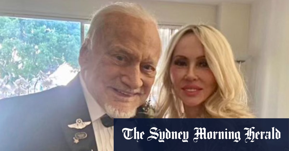 Buzz Aldrin marries Anca Faur on his 93rd birthday
