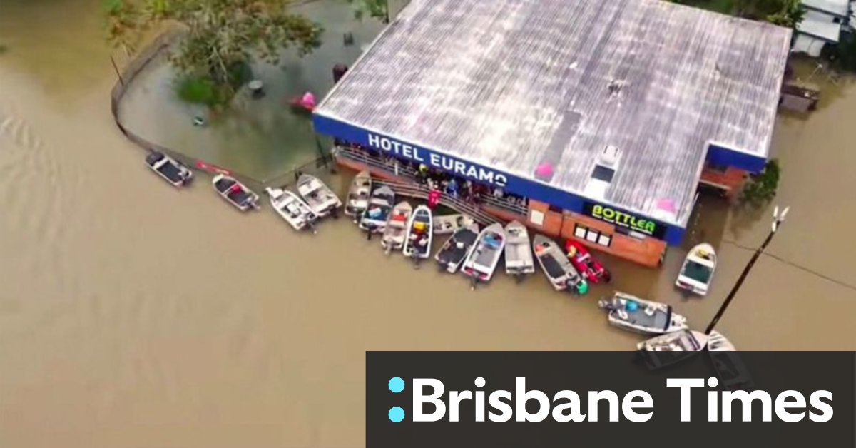 Cooktown, Wujal Wujal plea for help as flood rescue drags on