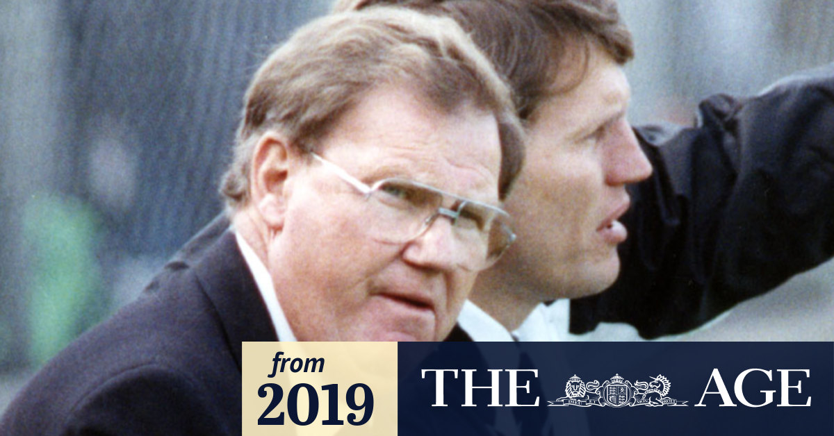 Collingwood mourn death of former club president Allan McAlister