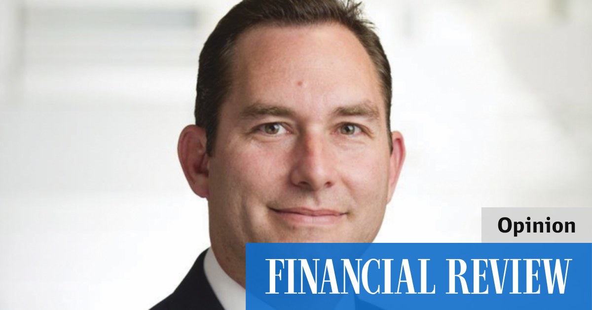 Westpac executive’s LinkedIn post triggers furious debate about self-promotion