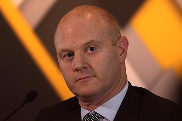 Former CBA boss denies receiving early warning on AUSTRAC action