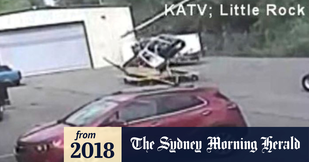 Crash of police helicopter in Arkansas leaves one injured