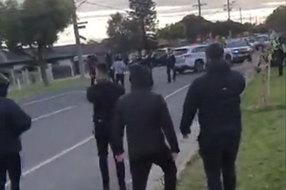 Local leaders, Victoria's police chief 'concerned' about anti-lockdown ...
